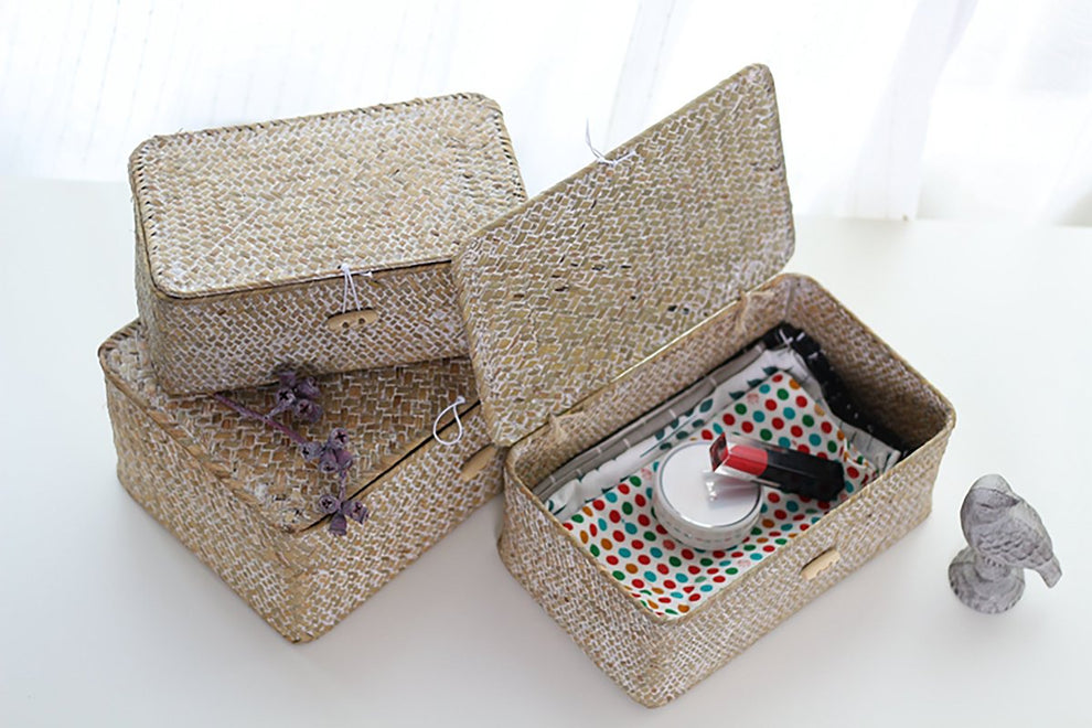 White Seagrass Baskets with Lid – RavenStudioCrafts